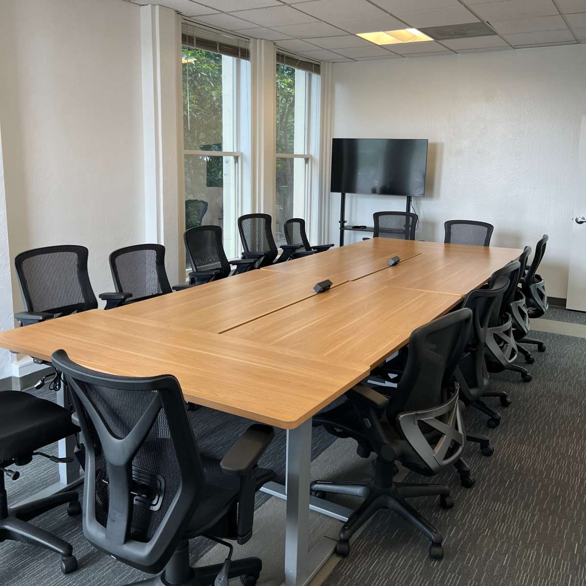 Downtown, on "Restaurant Row", iconic suite in historic building ...