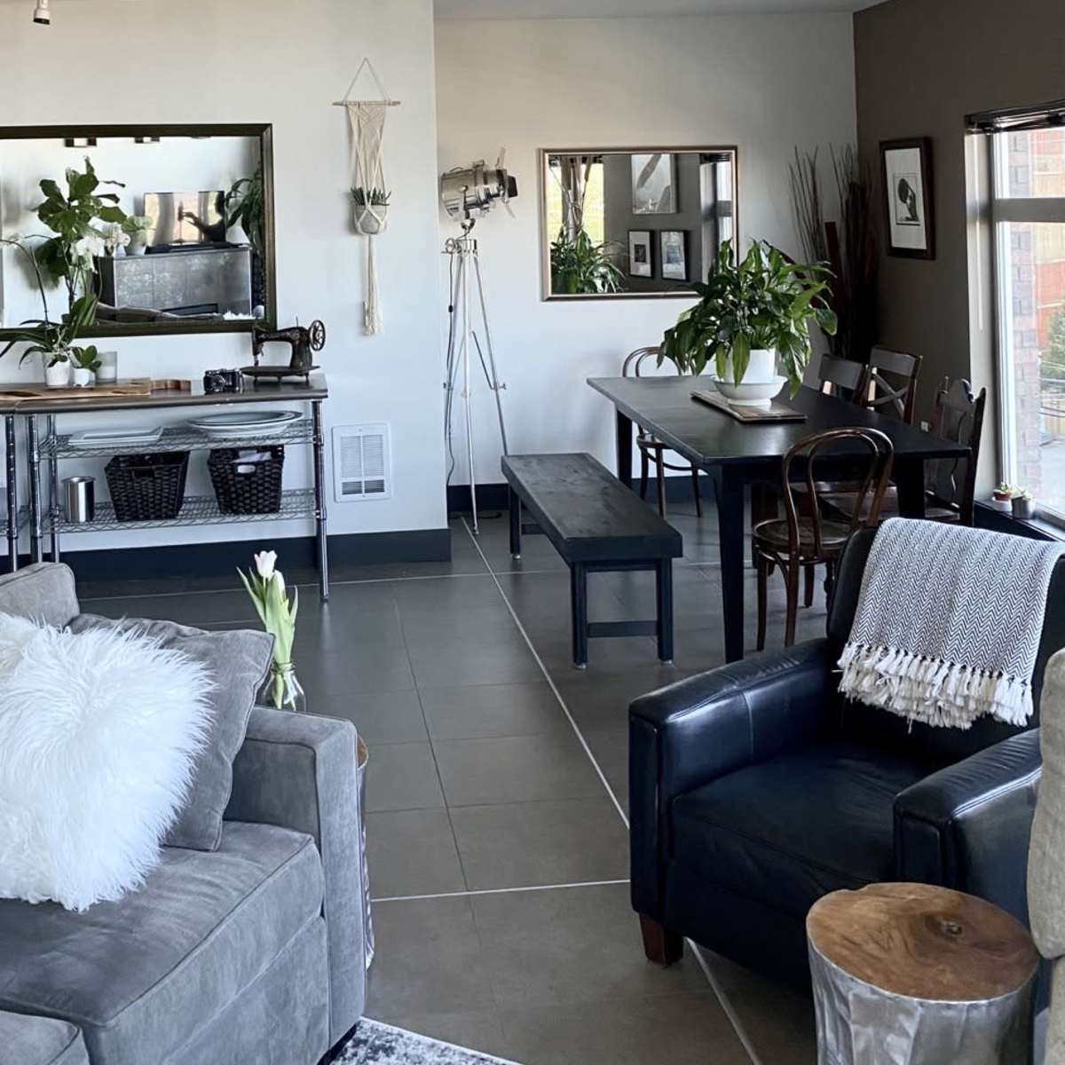 ***NEW*** Boho meets SoHo, large light-flooded Loft, Seattle, WA ...