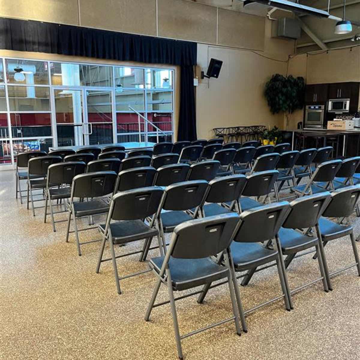 Kitchener Market with Kitchen, Piazza and Upstairs marketplace ...