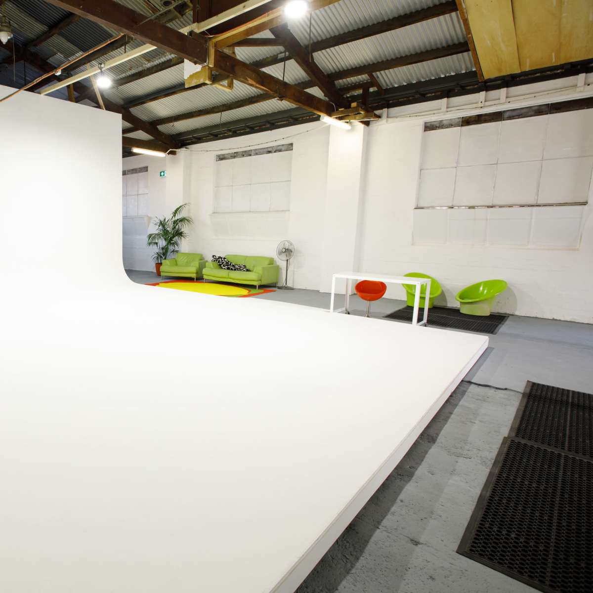 (Big Studio) Colourful Multipurpose Studio Haven for Creativity and ...