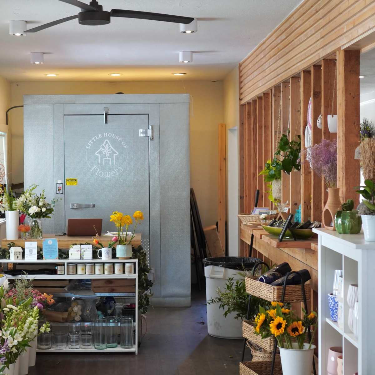 Boutique Flower Shop, San Diego, CA | Event | Peerspace