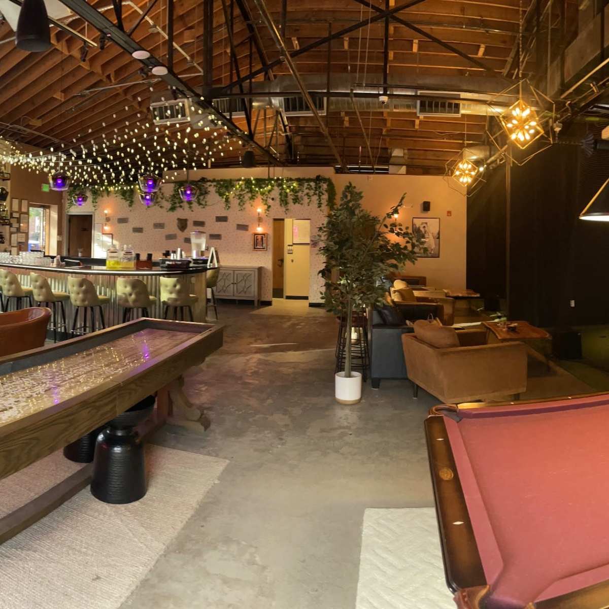 Downtown Bar with Games, Denver, CO | Event | Peerspace