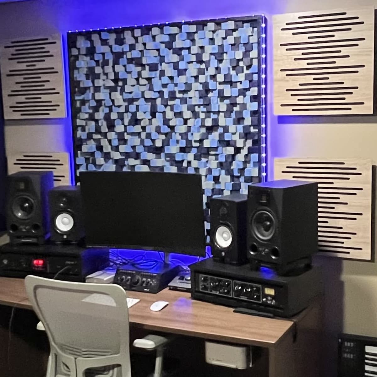 Vibe-Filled Recording Studio., Doraville, GA | Production | Peerspace