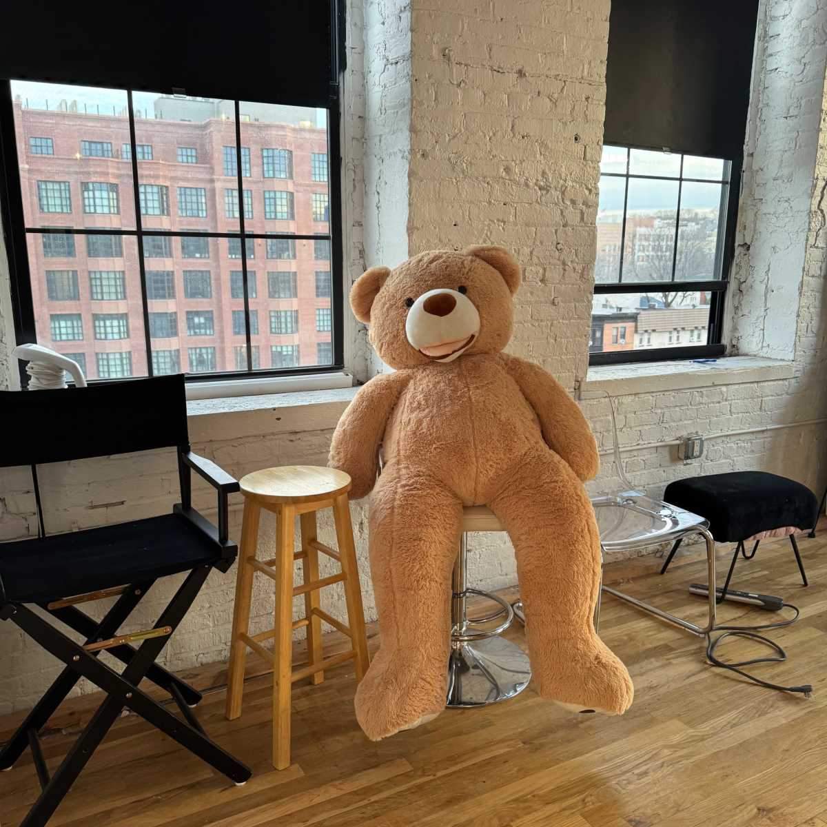 24/7 All in one light filled studio with props, Brooklyn, NY ...