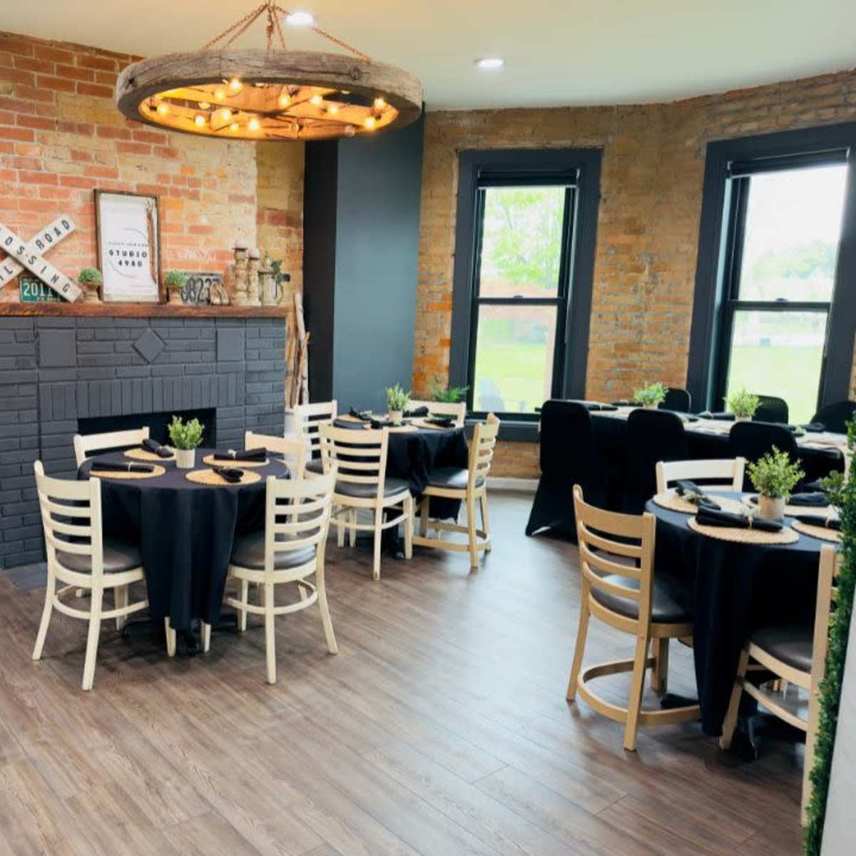 Charming Downtown Loft with Historic Rustic Elegance and Scenic Water ...