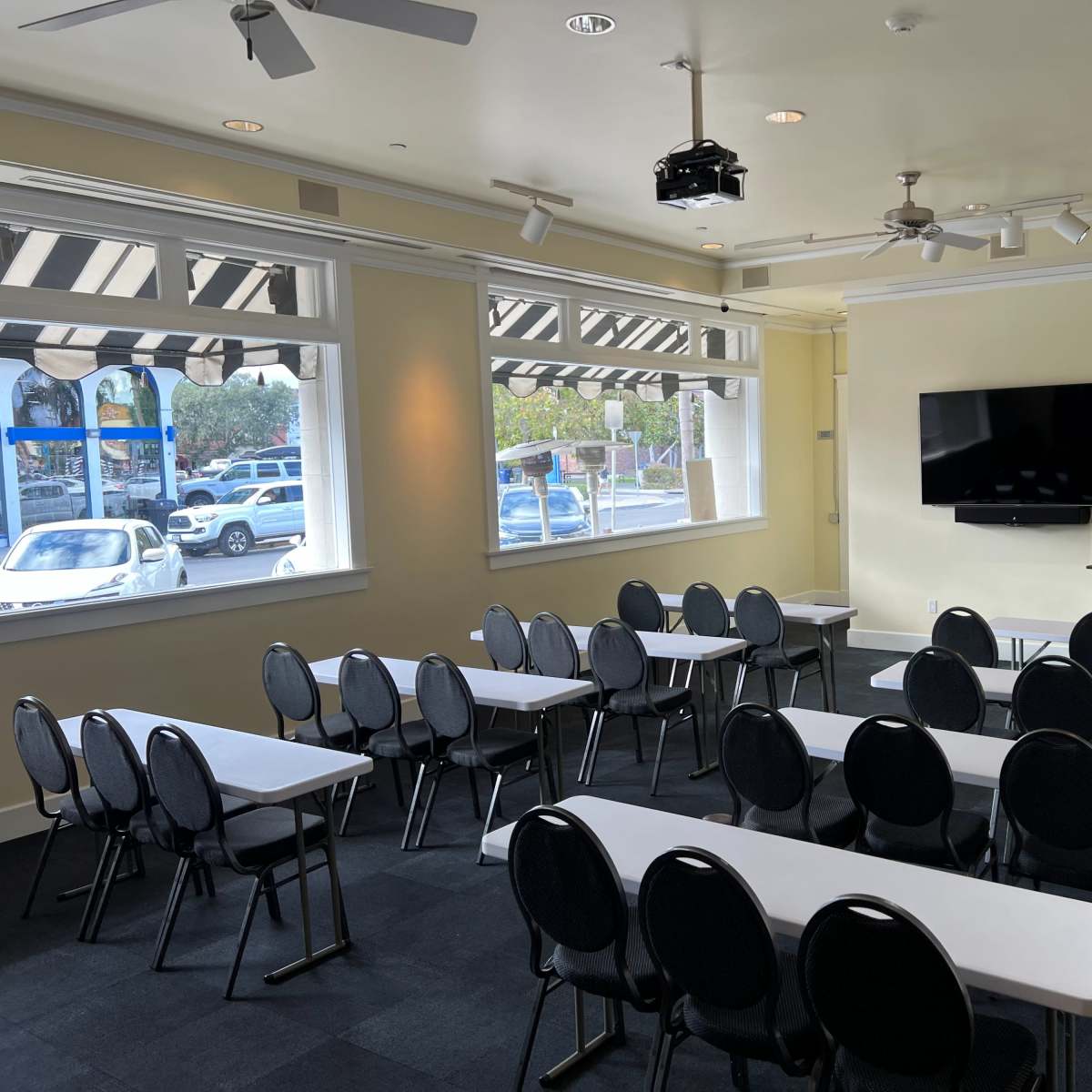 Lecture Hall Perfect for Corporate Functions, Team Meetings, Coronado ...