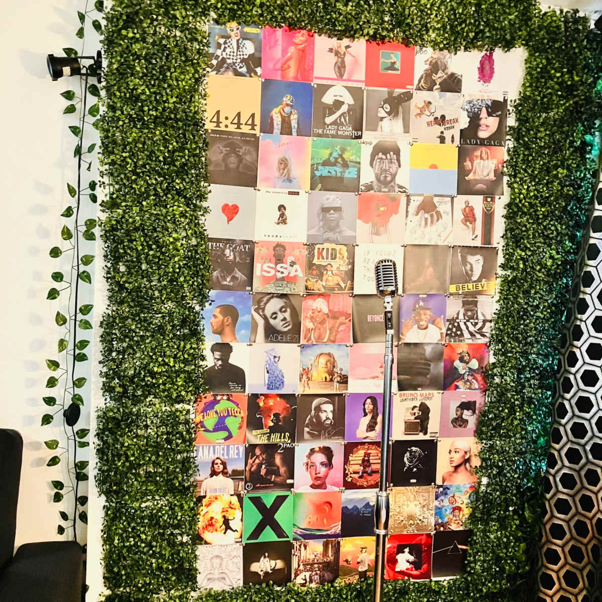 Calling all creatives! Natural Light Photo Studio with Balcony ...