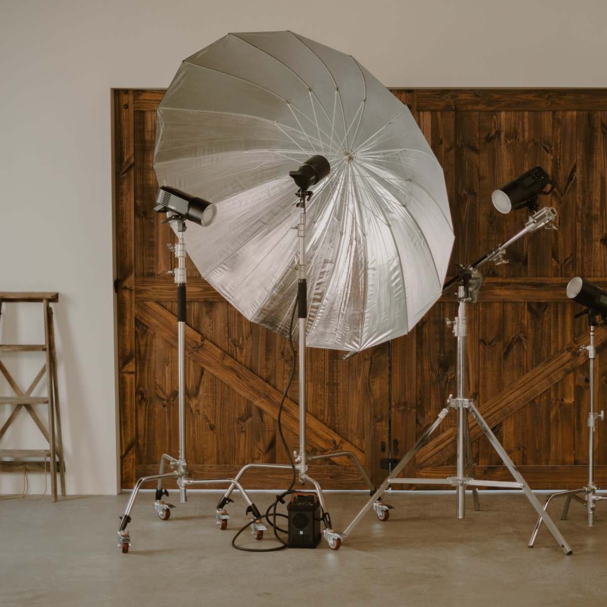 Modern industrial natural light studio, Perth | Event | Peerspace