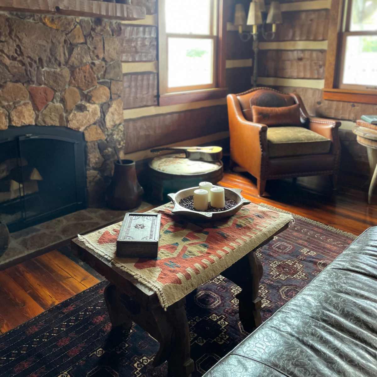 Luxury Cattle Ranch / Farm with Stone Lodge, Log Cabins and Lake ...