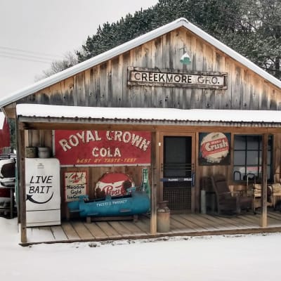 Vintage Gas Station, General Store and Garage Facades, Springfield, TN ...