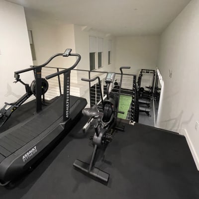 Live/Work Loft Gym LA Valley, North Hollywood, CA | Production | Peerspace
