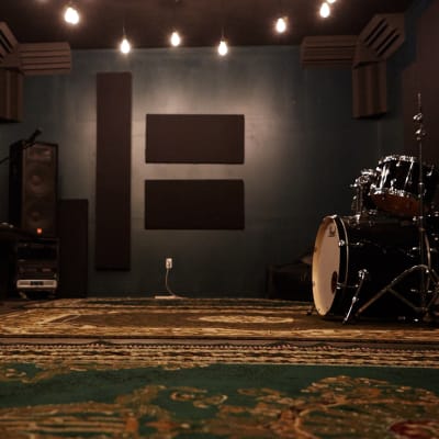 Green Room: Music Studio in Los Angeles, Los Angeles, CA | Production ...