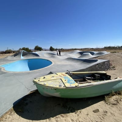 5 Acre Desert Ranch with Concrete Skatepark, Newberry Springs, CA ...