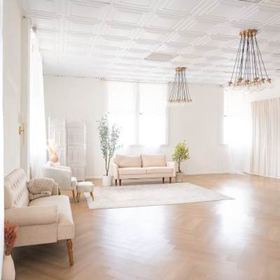 Beautiful Glendale Studio with Natural Light, Glendale, CA | Production ...