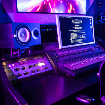 Downtown Spaceship-style Penthouse Recording Studio | Ice Cream Sound ...