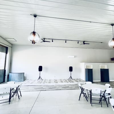 Urban Elegant Rustic Event Space, Reynoldsburg, OH | Event | Peerspace