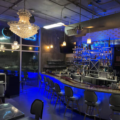 Impressive Downtown Cocktail Lounge with stage and Kitchen, Las Vegas ...