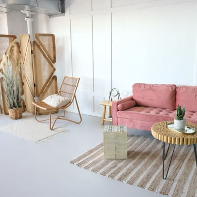 Fully Equipped Photo Studio - Toronto, Toronto | Production | Peerspace