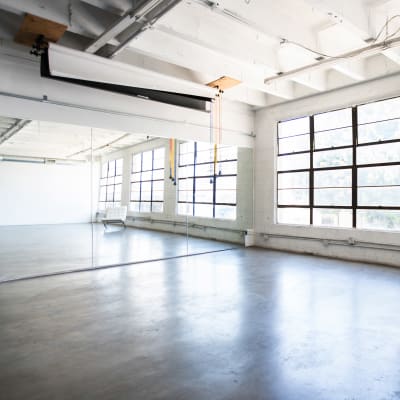 Large & Bright Photo Studio with Full Mirror wall for dancing and music ...