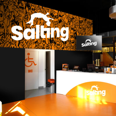 Salting L’Hospitalet | Centro polivalente con camas elásticas en ...