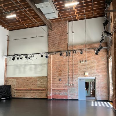 Studio & White Box Theater in Old Town, Chicago, IL | Production ...