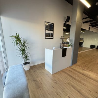 Clean Dance Studio with Sprung Floors, North Hollywood, CA | Production ...