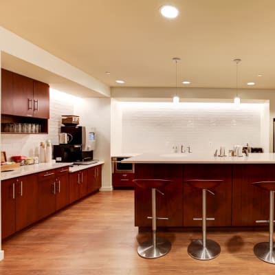 Lincoln Day Office at the Prestigious Willard Office Building ...