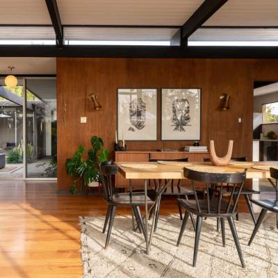 Beautiful Natural Light and Lush Landscaping Mid Century Modern ...