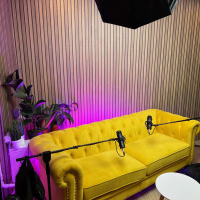 Mango Studios LDN | Amazing Podcast Studio, London | Production | Peerspace