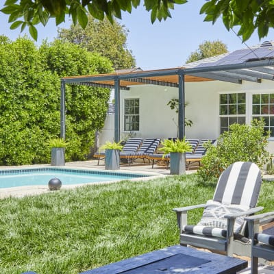 A Poolside Oasis, Reseda, CA | Event | Peerspace