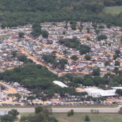 70s Muscle Car Graveyard - 100 acre salvage yard, Graham, TX ...