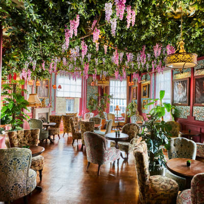 Fitzrovia's Floral Botanical Bar with Beautiful Interiors, London ...