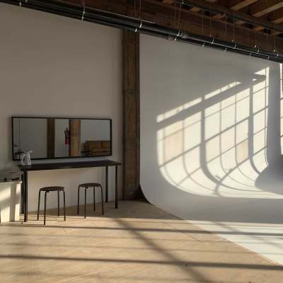 Sunny Cyclorama Studio - EQ included, Chicago, IL | Production | Peerspace