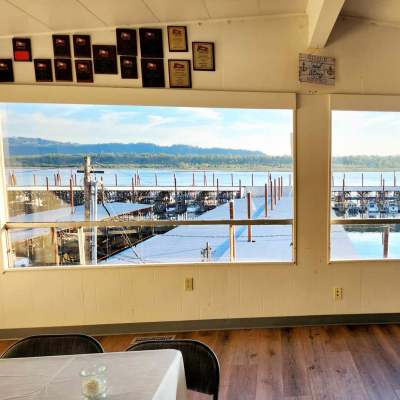 Clubhouse Event Space with Columbia River and Marina Views, Washougal ...