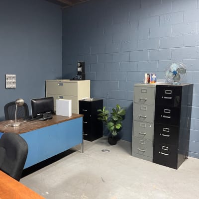 Los Angeles Bank Police Station Front Desk for TV & Film Production 8 ...