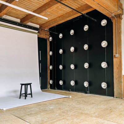 Artist Loft Spotlights Studio, Chicago, IL | Production | Peerspace