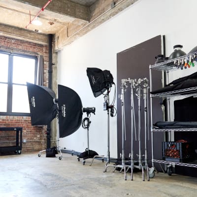 Spacious Natural Light Studio with Profoto and Aputure Lights Included ...