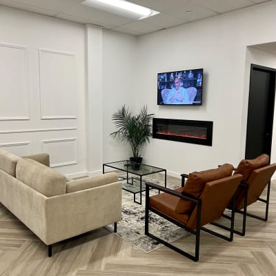 One10 Creative | NEW Long Island Studio! Connect. Collab. Create ...
