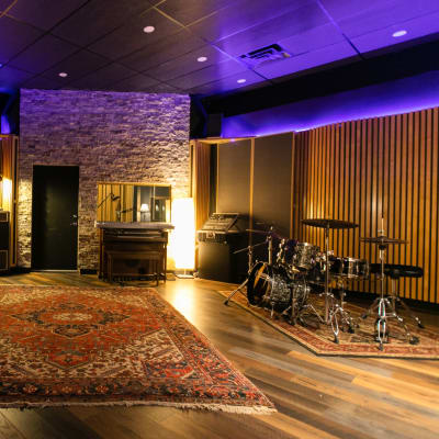 Rustic Yet State of the Art Recording Studio, Charlottesville, VA ...