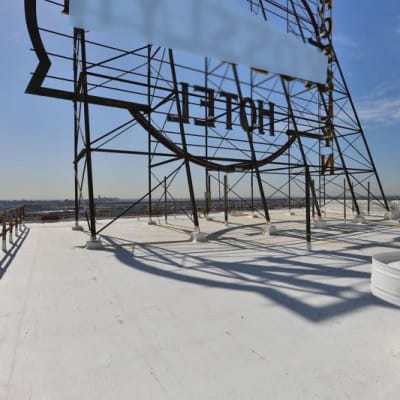 Iconic DTLA Rooftop with Fluorescent Sign, Los Angeles, CA | Production ...