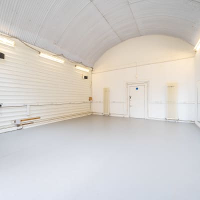 Chic Studio with High Ceilings - Studio I, London | Production | Peerspace