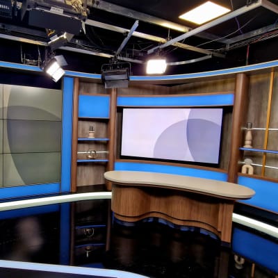 Broadcast and tv studio london 1, London | Production | Peerspace