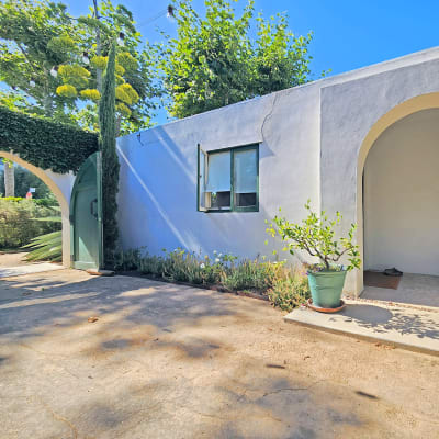 Historic Morgan House Editorial Gem with Charming Arches and Yard, Los ...