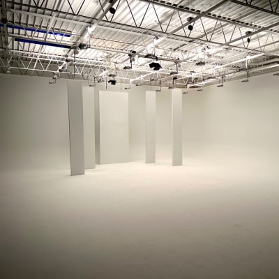 ImagineLab | Professional Photo/Video Studio with 40x40 Cyc Stage ...