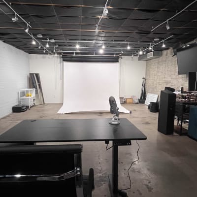 Spacious Studio in PHX, Phoenix, AZ | Production | Peerspace