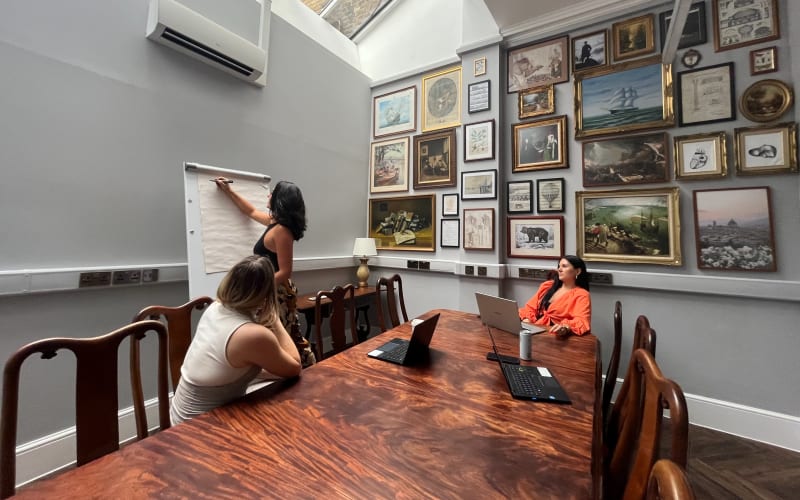 Unique Boardroom in Bedford Row, London | Off-Site | Peerspace