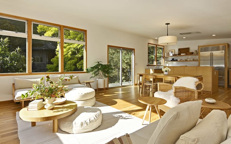 Modern Minimalist Treehouse, Seattle, WA | Production | Peerspace