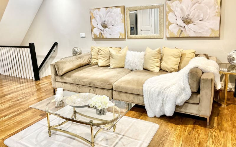 Beautiful, Intimate, luxury condo event space need UC!, Cincinnati, OH ...