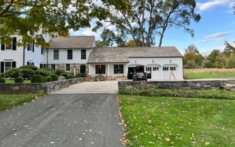 HISTORIC LONETOWN MANOR - 1930's Sprawling Country Colonial on 13 Acres ...