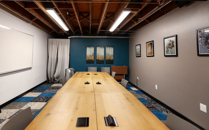 Large, Modular Meeting Room in Soma Coworking Space, San Francisco, CA ...